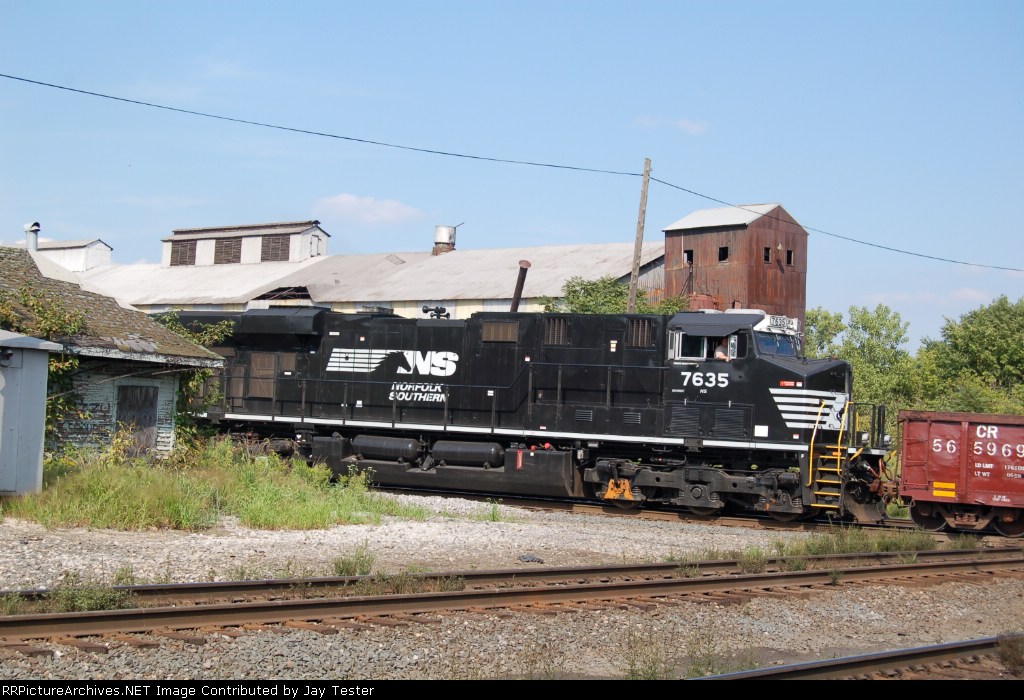 NS 7635
